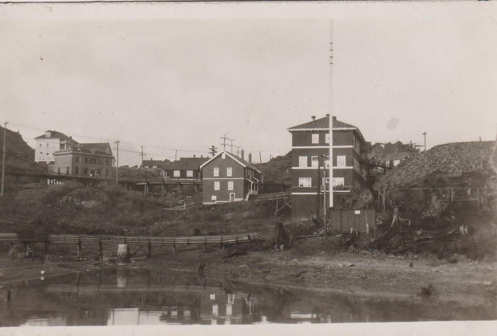 12 Canadian Ghost Towns with Eerie Stories