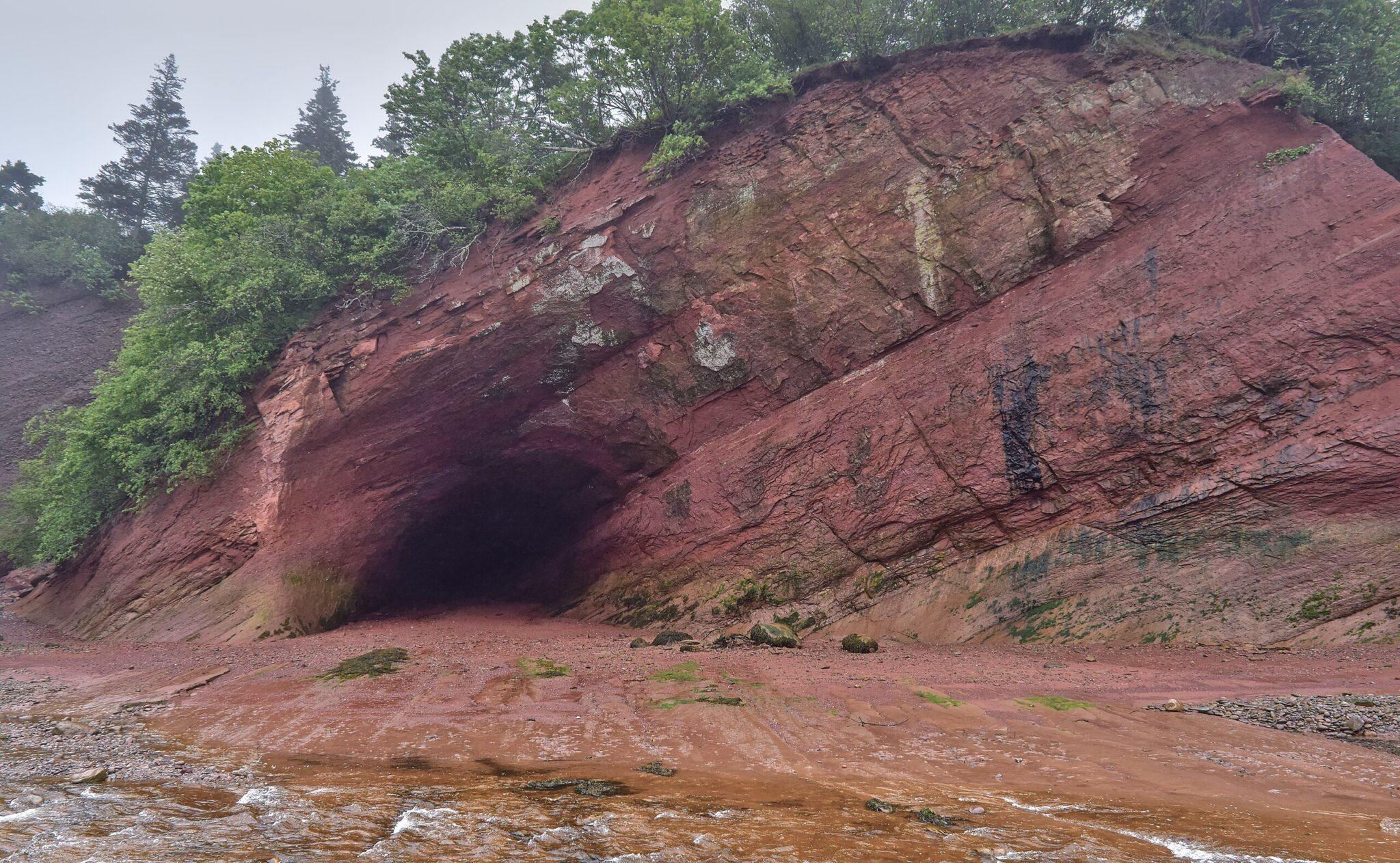 5 Canadian Caves You Can Explore Without a Guide
