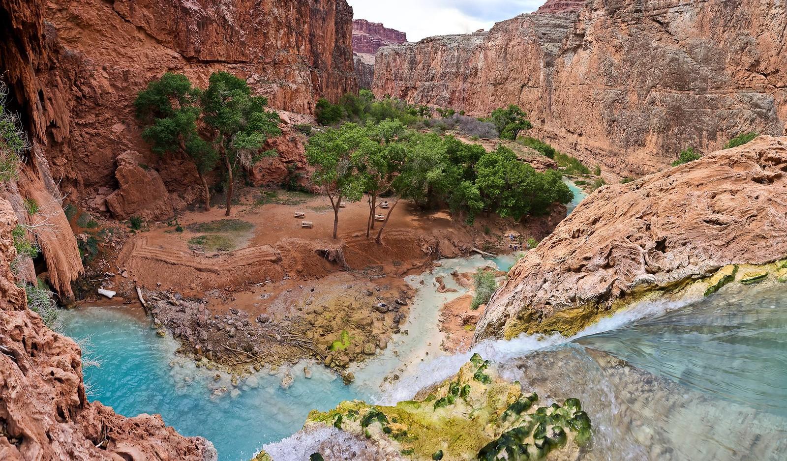 15 Hidden Waterfalls Around the World That Will Take Your Breath Away