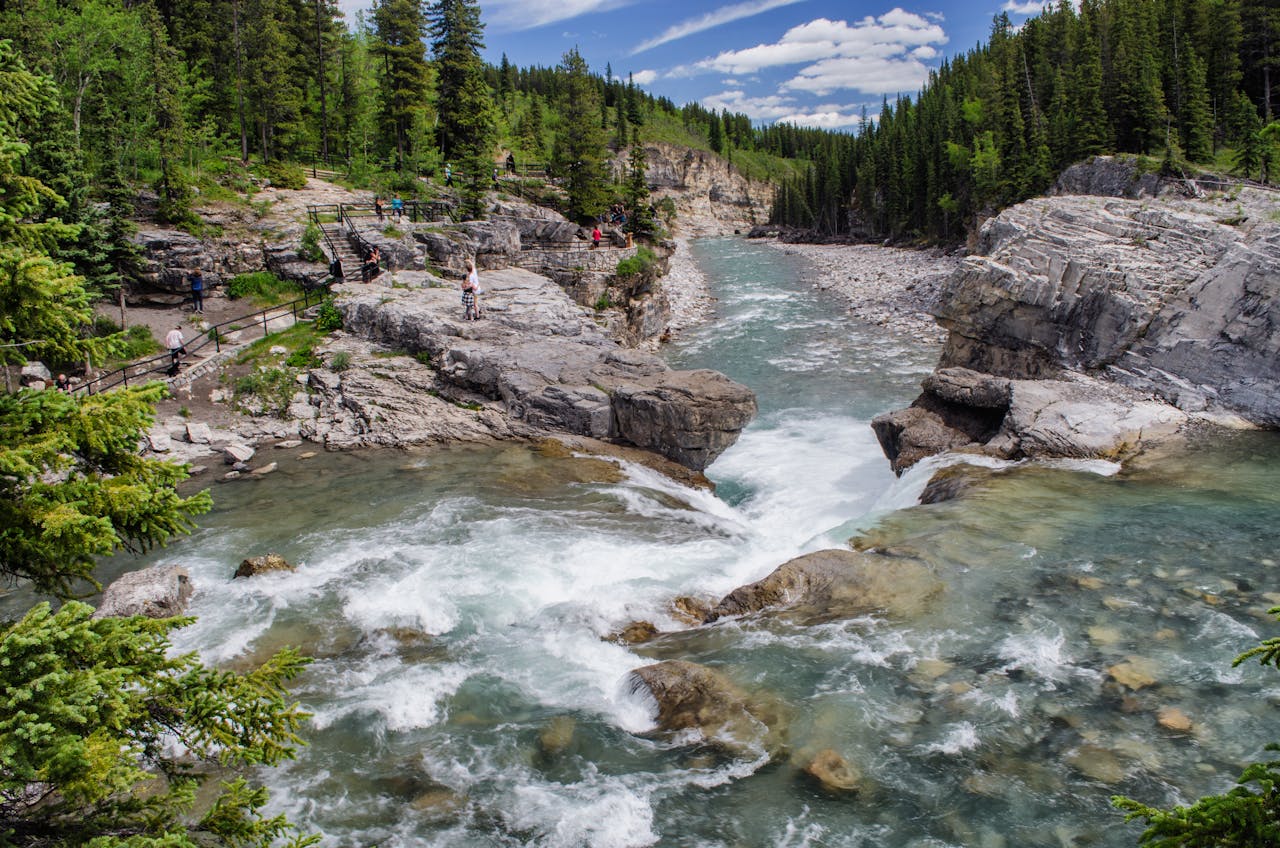 15 Canadian Waterfalls You Can Drive Right Up To