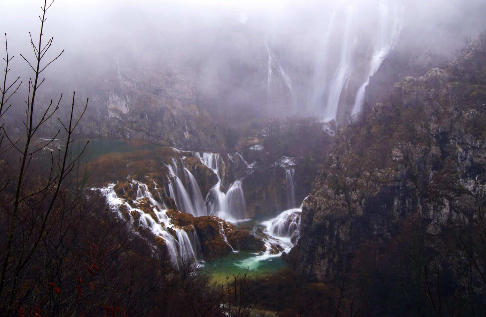 15 Hidden Waterfalls Around the World That Will Take Your Breath Away