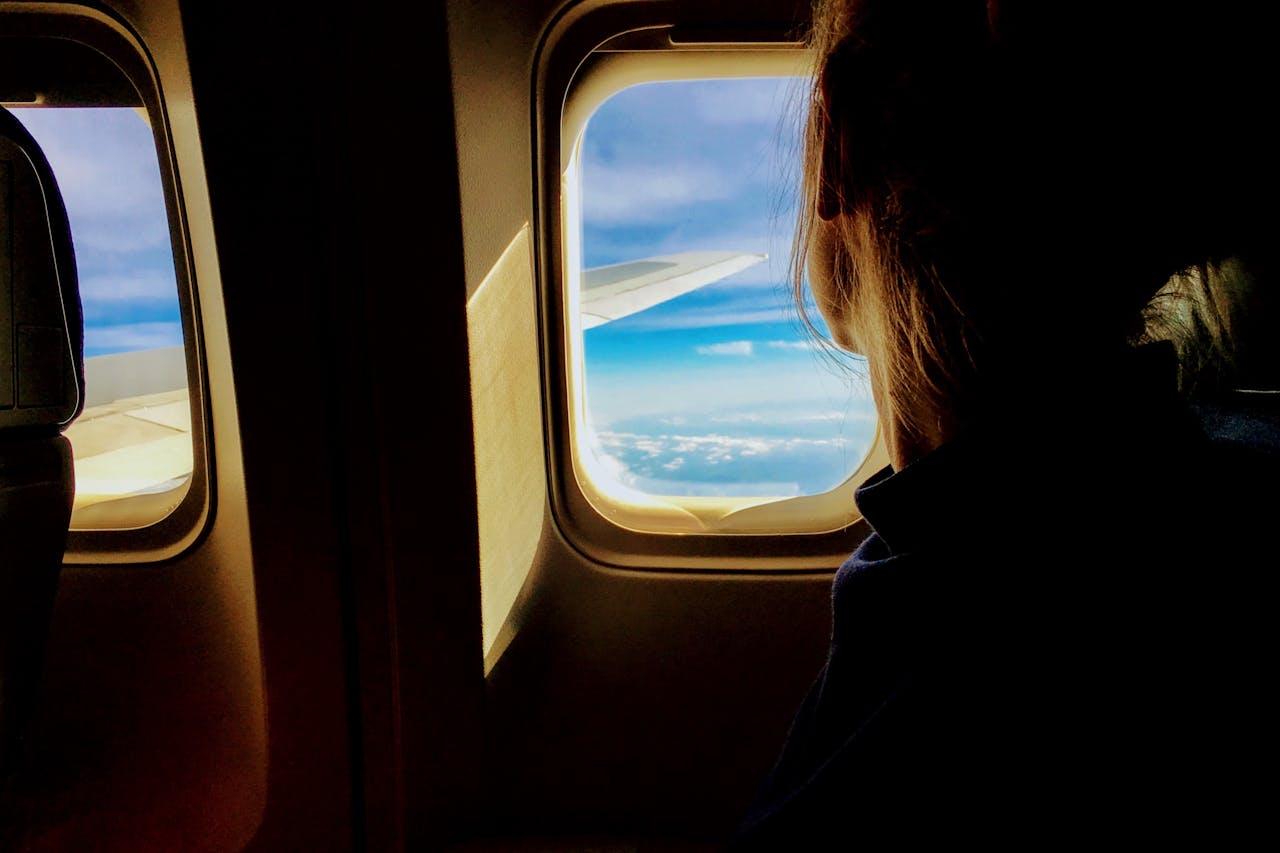 The best time to book domestic flights in Canada, according to airline data